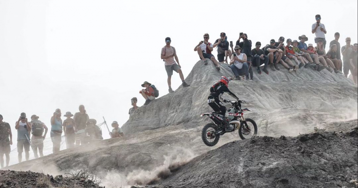 ALFREDO GOMEZ PASSES A TOUGH TEST AT RED BULL OUTLIERS - Rieju